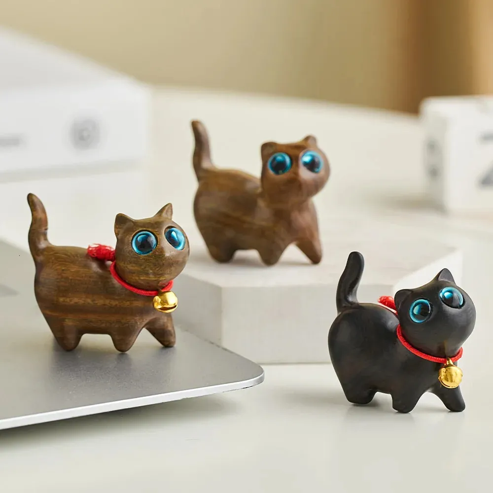 Mini Wood Cat Statue: Cute Desktop Decoration & Office Desk Sculpture ...