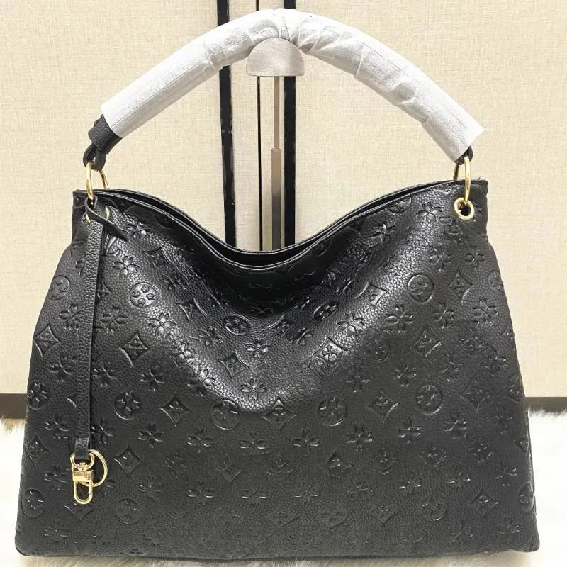 Designer Shoulder Handbags: Elegant Women's Tote Bag with Adjustable ...