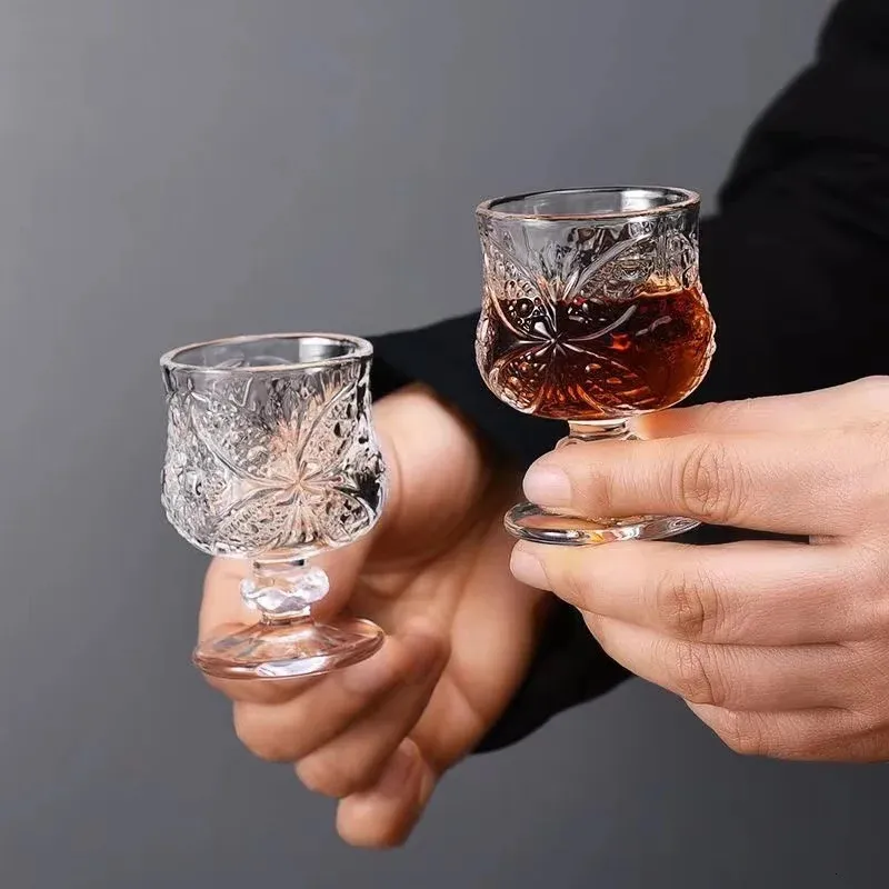 S Glass 50ml White Wine Glass Set Retro Goblet With Relief Pattern ...