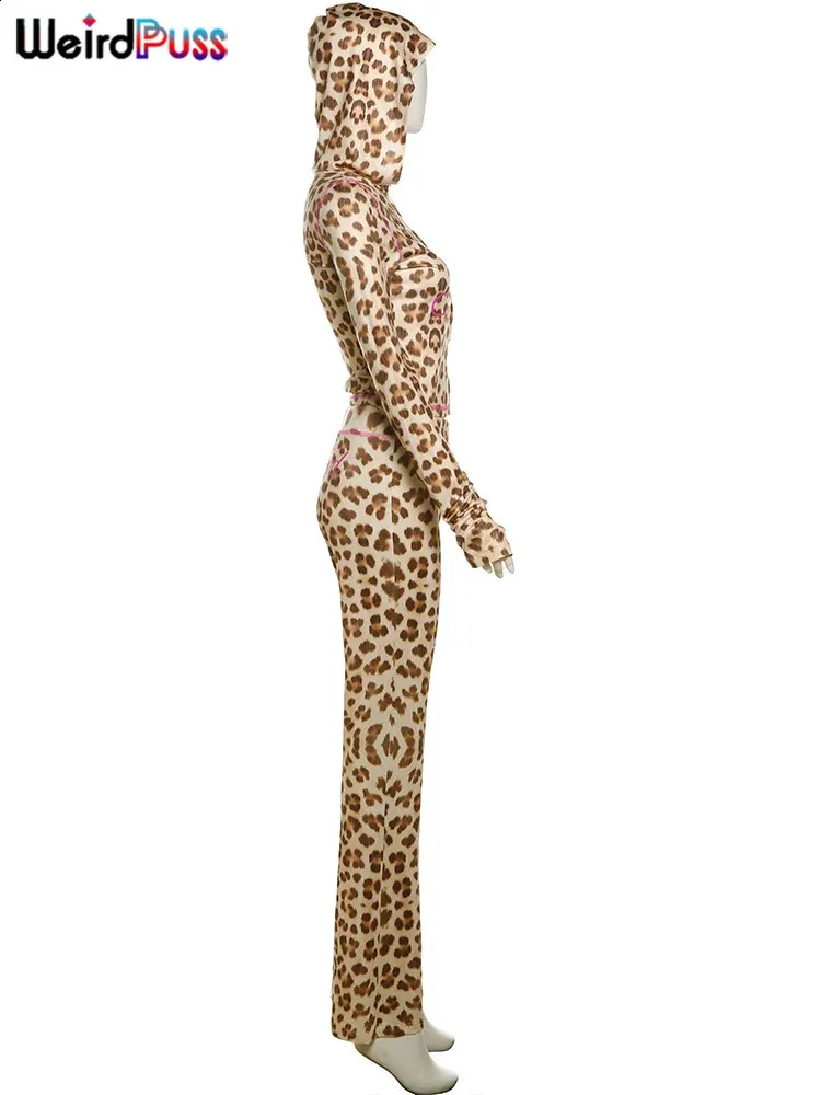 Leopard Print Tracksuit: Stylish 2-Piece Set - Hooded Crop Jacket ...