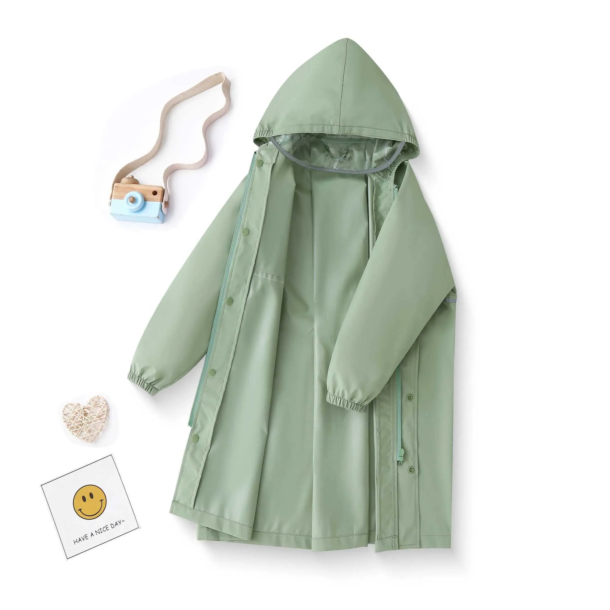 Lightweight Kids Raincoat: Packable Youth Rain Jacket - Waterproof ...