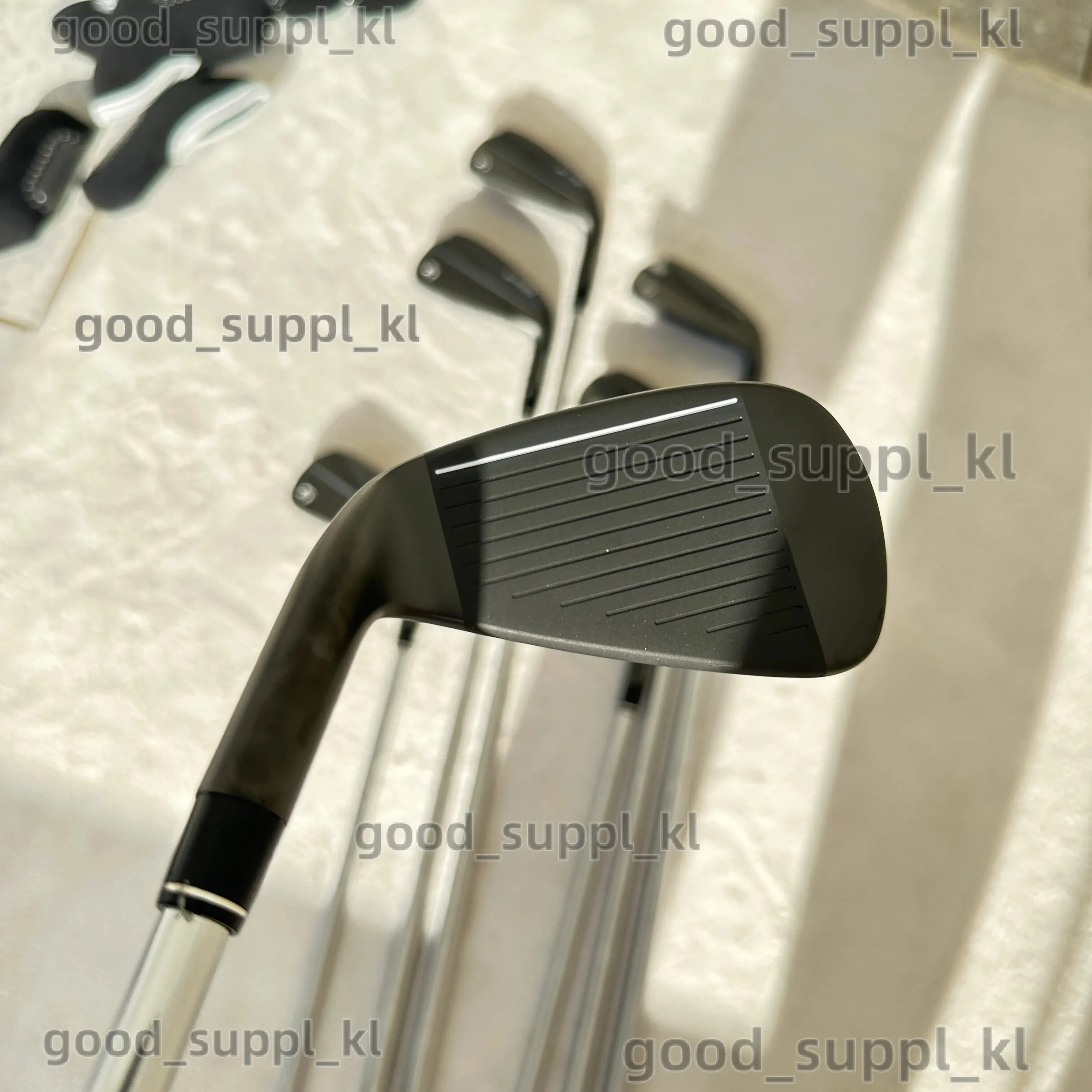 Men's Forged Golf Iron Set - Black P790 Style, 4-PW, Regular/Stiff ...