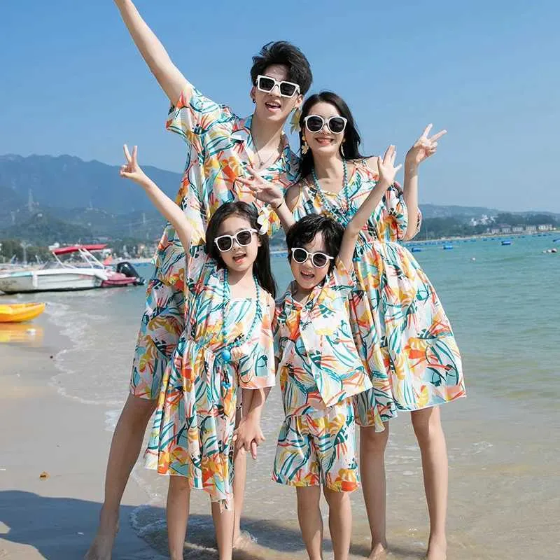 Family Summer Outfits: Matching Beach Vacation Sets - Premium Quality ...