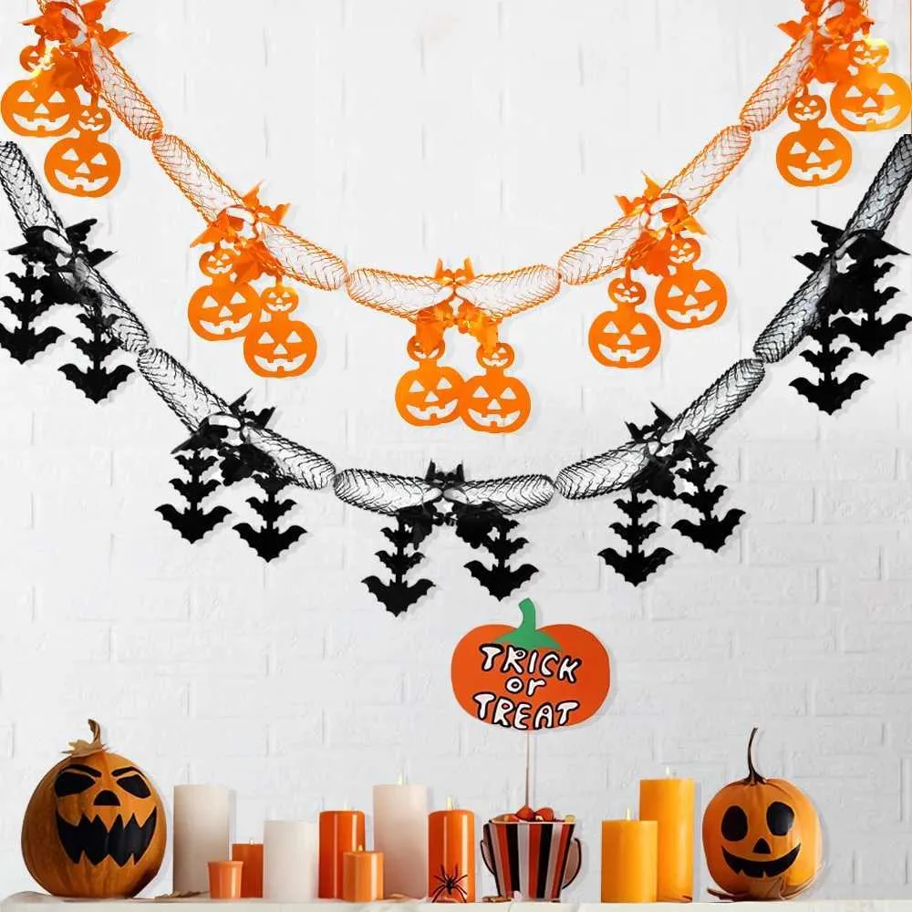 Halloween Hanging Decorations - Spooky Bats, Pumpkins & Ghosts Bunting ...