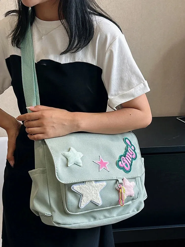 Large Capacity Canvas Messenger Bag: Cute Star Applique Shoulder Bag ...