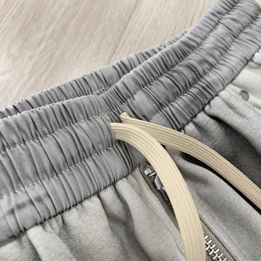 Loose Fit American High Street baggy sweatpants for Men and Loose Fit American High Street baggy sweatpants for Men and