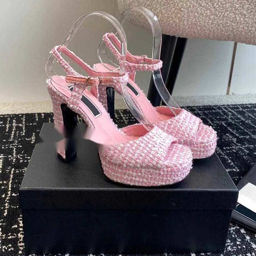 DHgate.com:CC Block Channel Sandals Leather Luxury Designer Platform ...