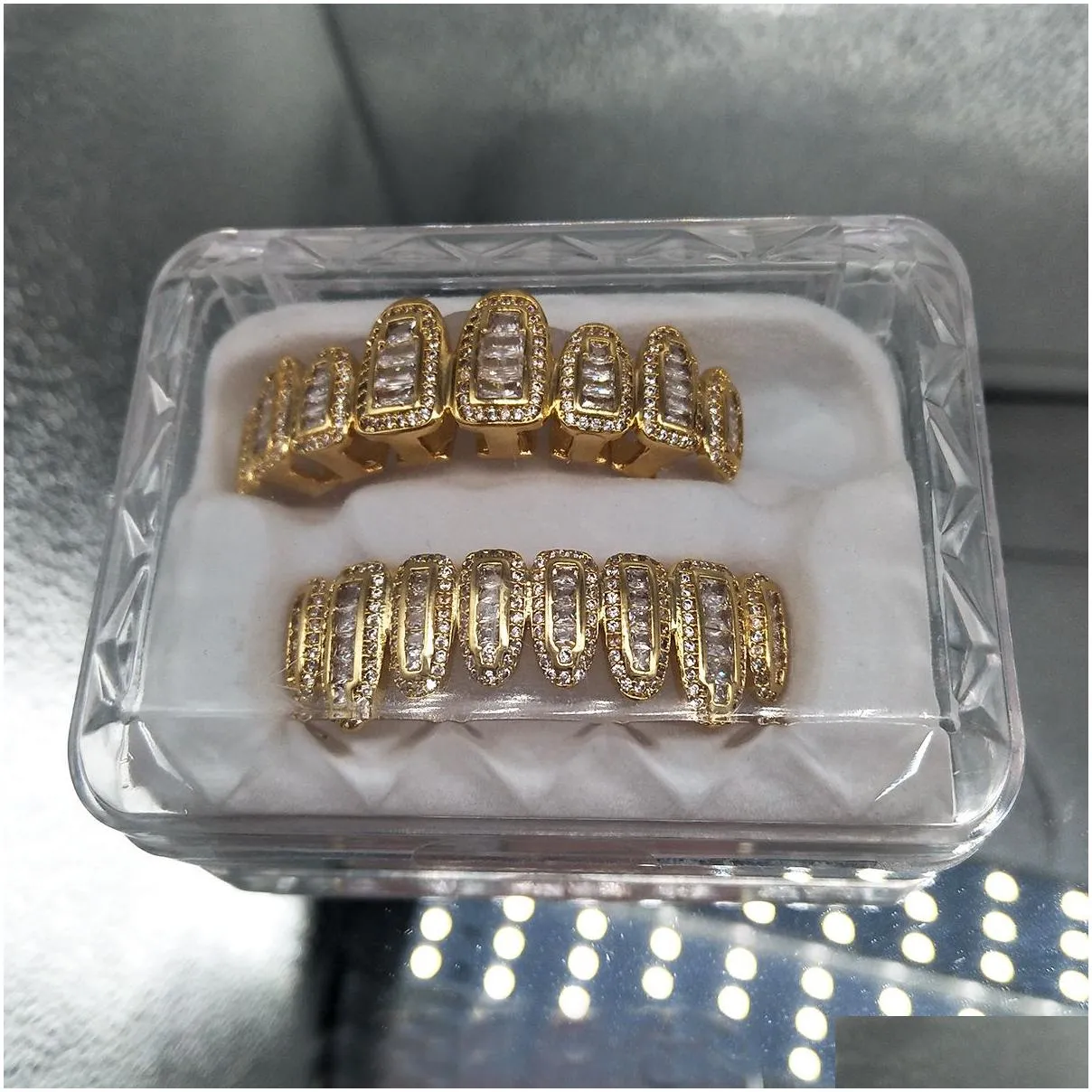 18K Gold Hip Hop Dental Gold Plated Teeth Grillz With Cubic Zirconia ...