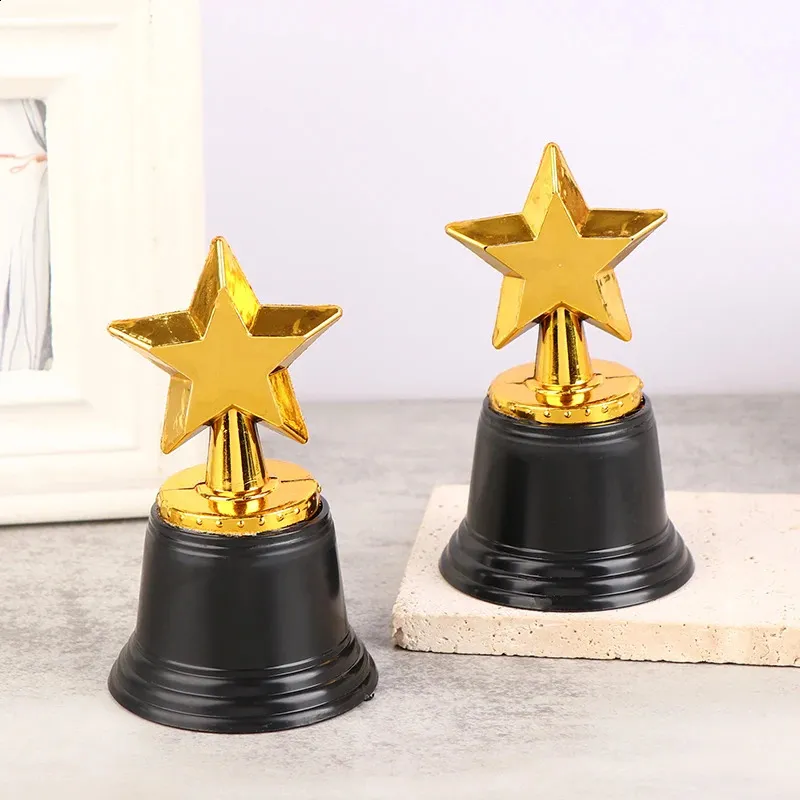 Mini Star Thumbs Plastic Planet Award Trophy For Kids Competition ...