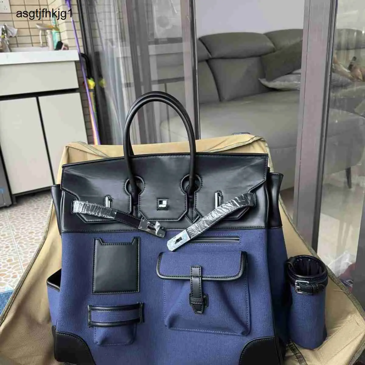 Large Capacity Leather Travel Bag: Unisex Handbag, 40cm Designer Bag ...