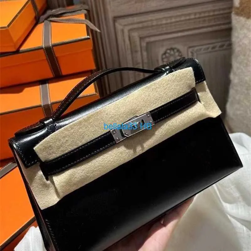 New Generation Womens Designer Leather Doctors Bag With Wax Thread And ...