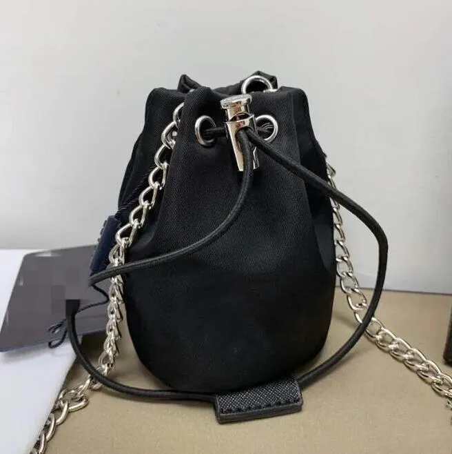 Mini Portefeuille De Luxe: Silver Chain Coin Purse Pouch Pour Les ...