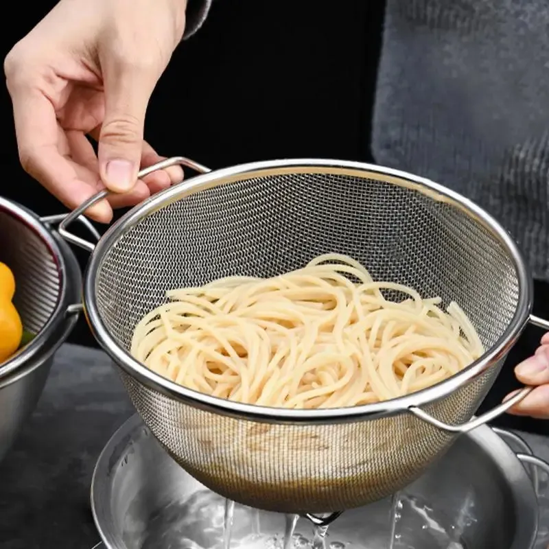 Pasta strainer store