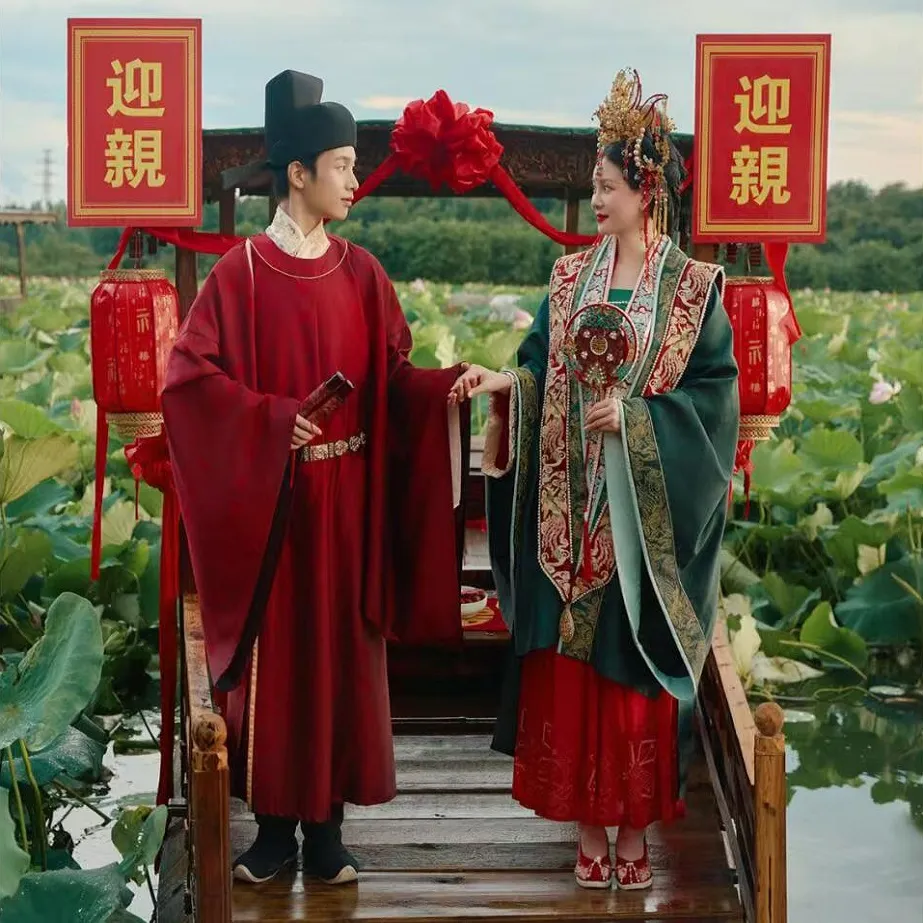 Luxury Hanfu Wedding Ceremony Garment Ancient China Ming Dynasty Couple ...