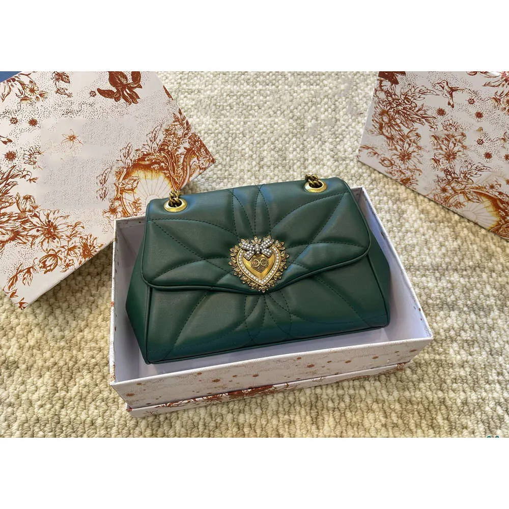 Top Designer High End Shoulder Bag Simple Flower Trapezoidal Men Women ...