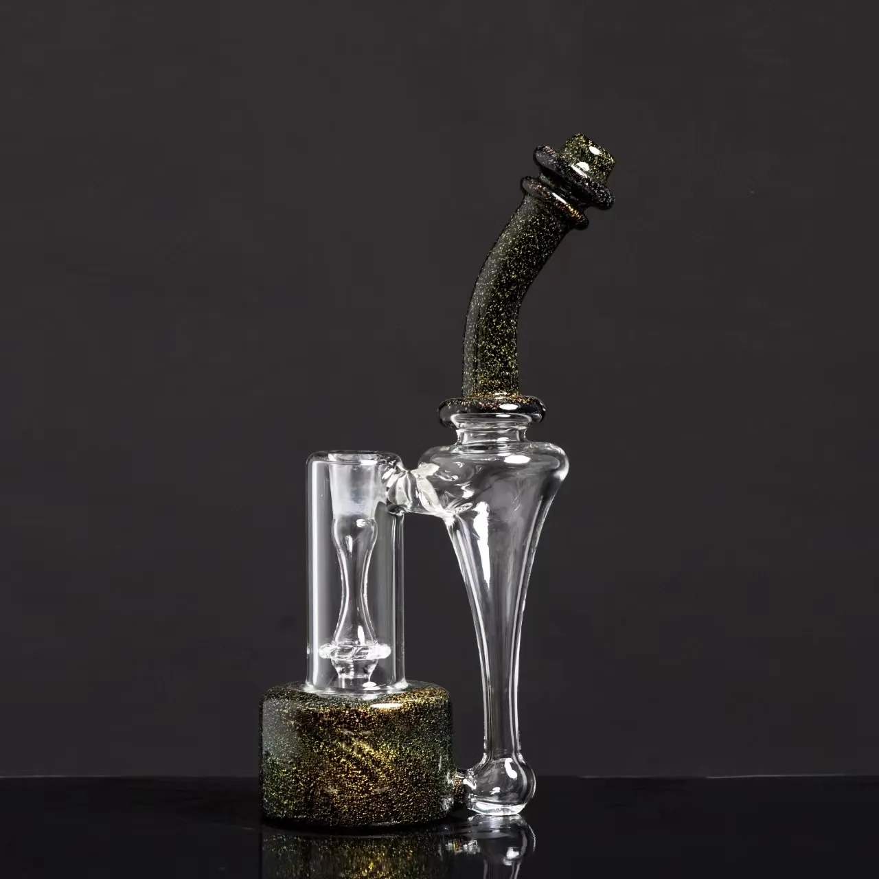 Customized Styles And Colors Style Ash Catcher Honeycomb Bong Hookahs ...