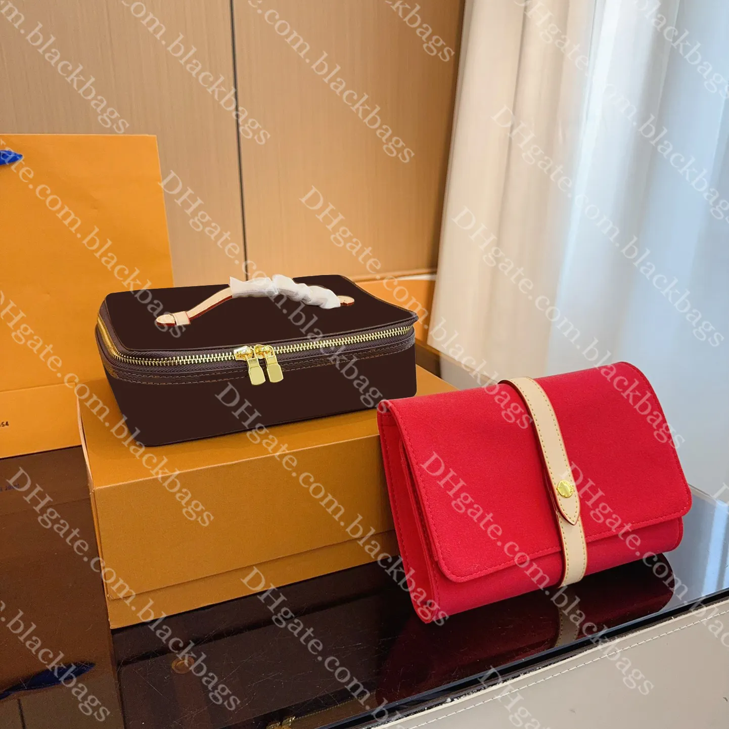 DHgate.com:Premium Leather Jewelry Box & Makeup Bag Set Large Cosmetic ...