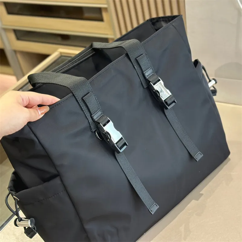 DHgate.com:Black Nylon Travel Duffle Bag with Letter Pattern for Men ...