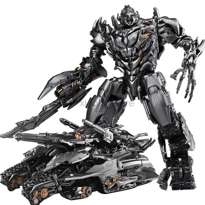 Transforming Toys Robot: 33cm Giant Action Figure, Collectible ...