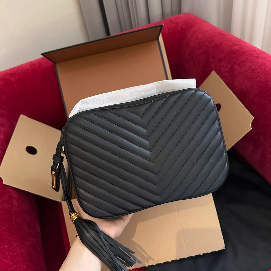 Ladies Camera Handbag, Designer Camera Bag: Quilted Leather Shoulder ...