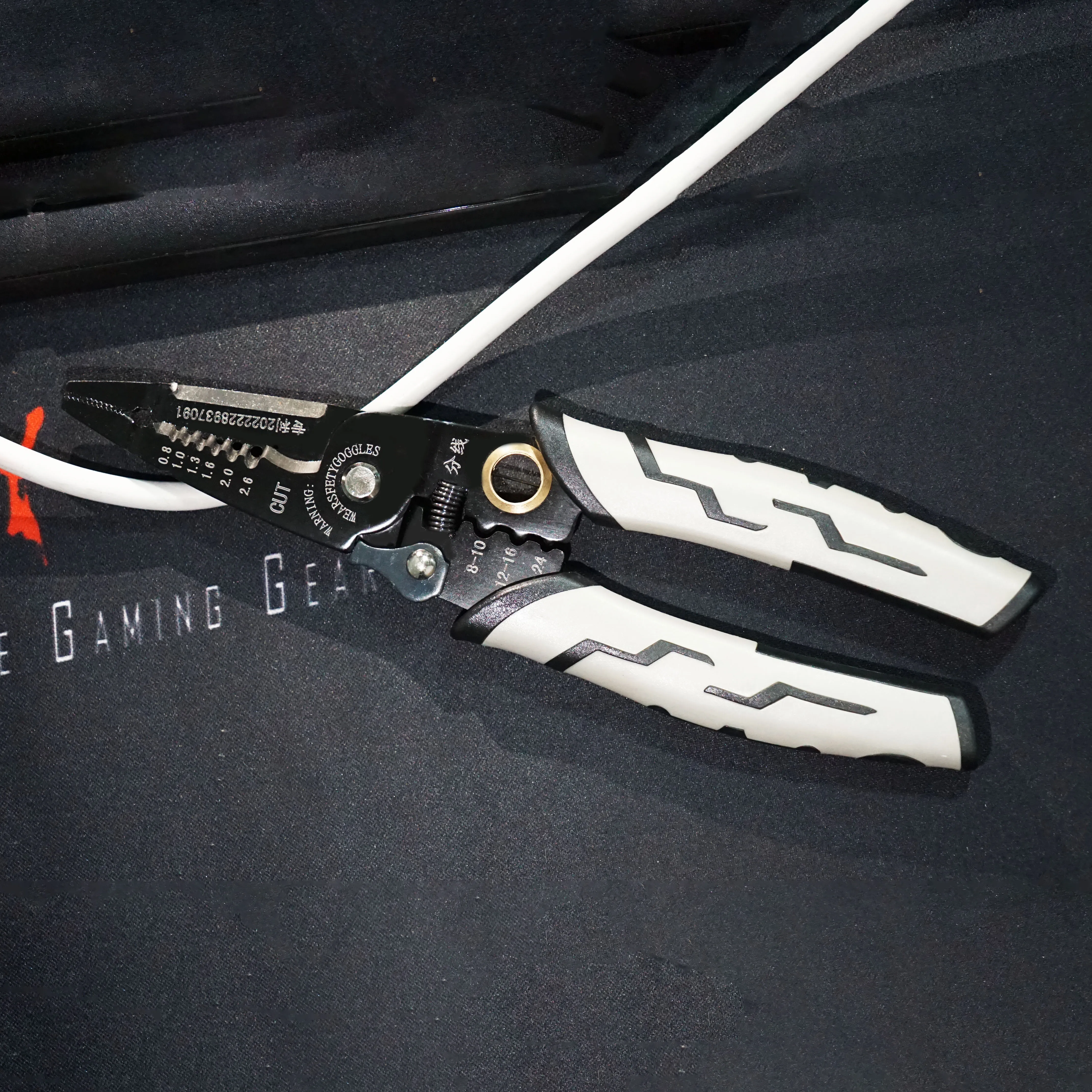 Industrial Wire Stripping Pliers - Heavy Duty Electrician's Tool with ...