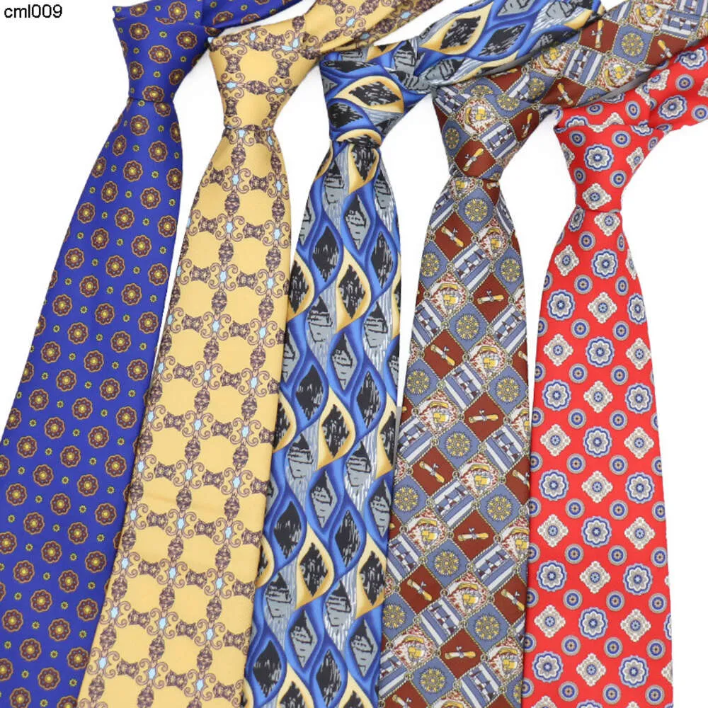 Stylish Men's Floral Tie: British Fashion Twill, Versatile Business ...