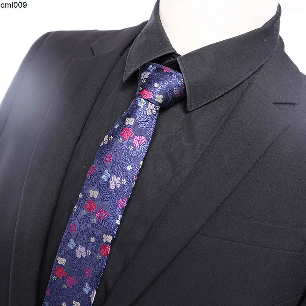 Elegant Silk Tie for Men - Designer 8cm Necktie, Business & Formal Wear ...