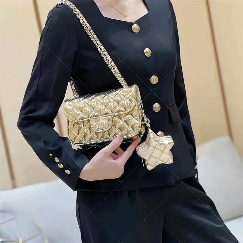 Luxurious Designer Star Coin Purse Cross Body Bag Patent Leather ...