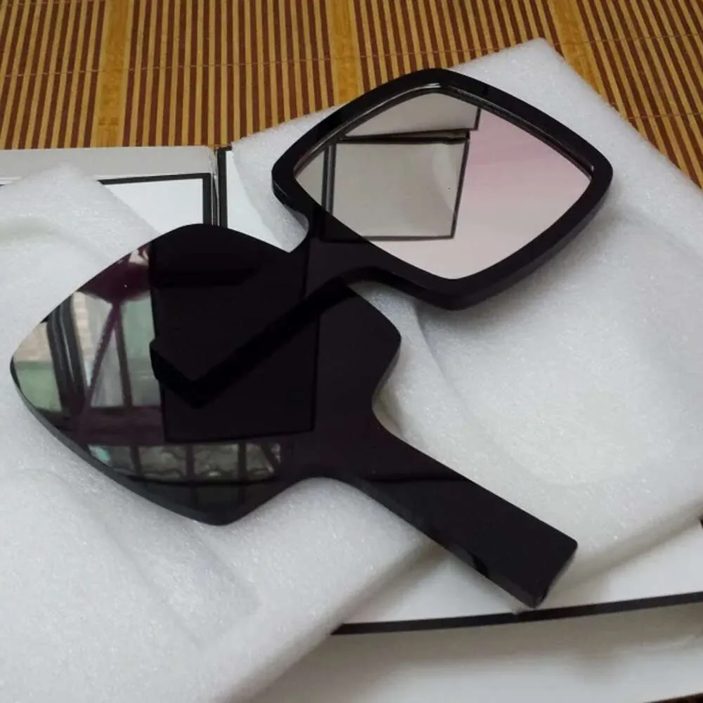 DHgate.com:Black Handheld Mirror & Cosmetic Box Set: Acrylic Personal ...