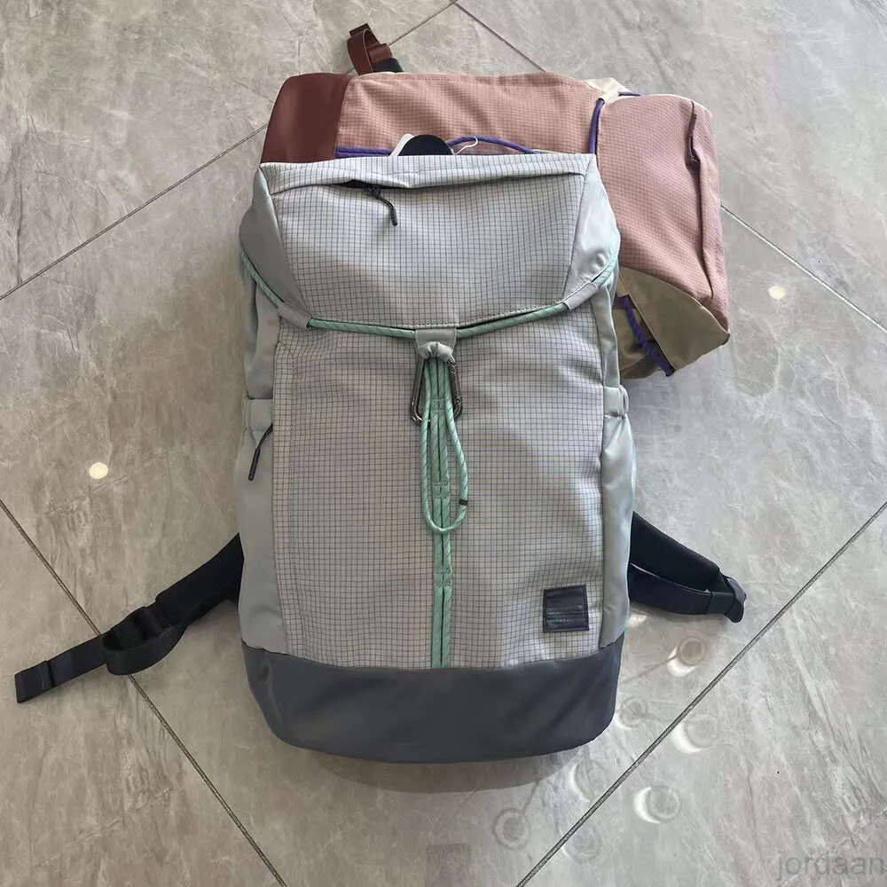 DHgate.com:2024 Urban Multifunctional 21L Backpack with Yoga Mat Holder ...