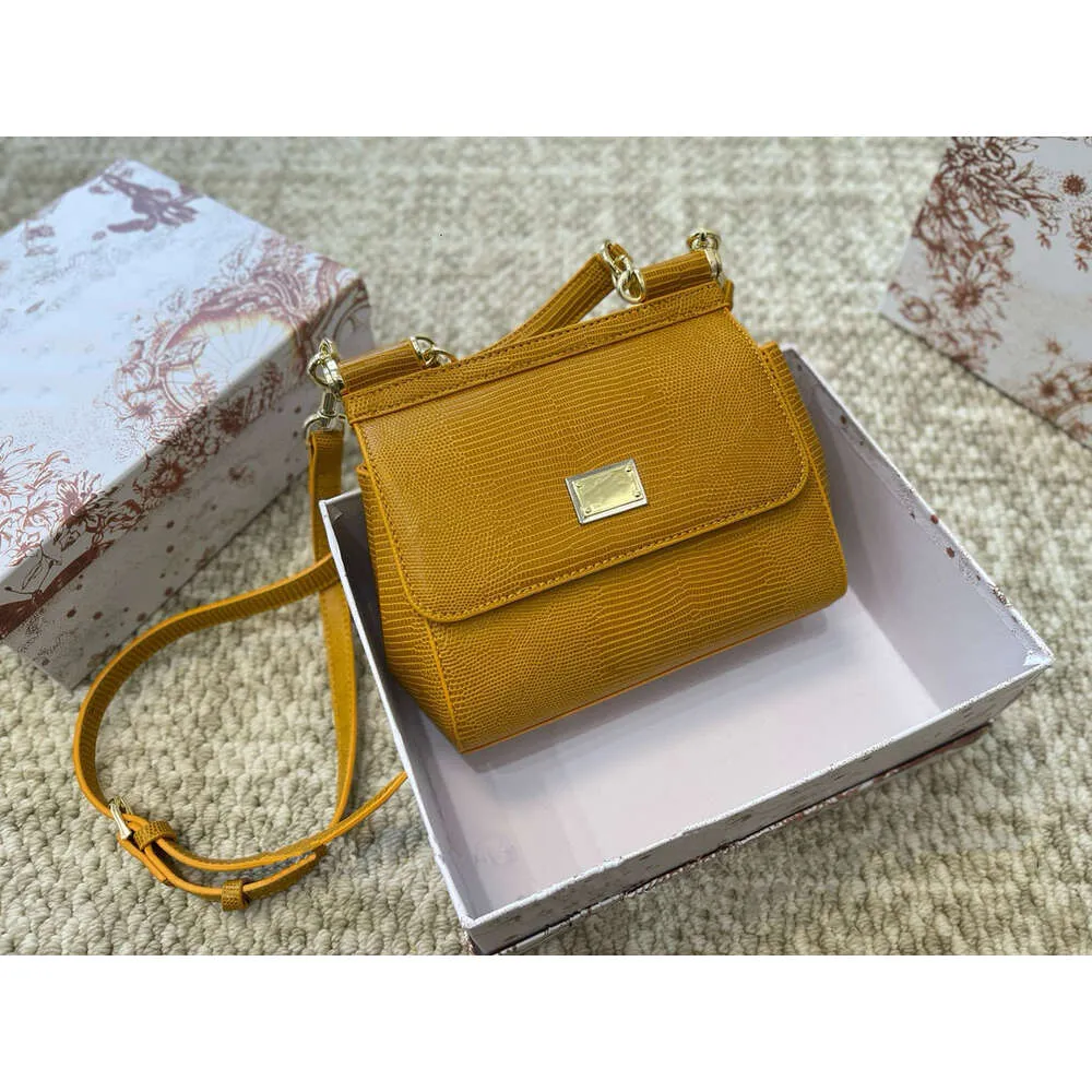 High Texture Designer Shoulder Bag For Men And Women Versatile ...