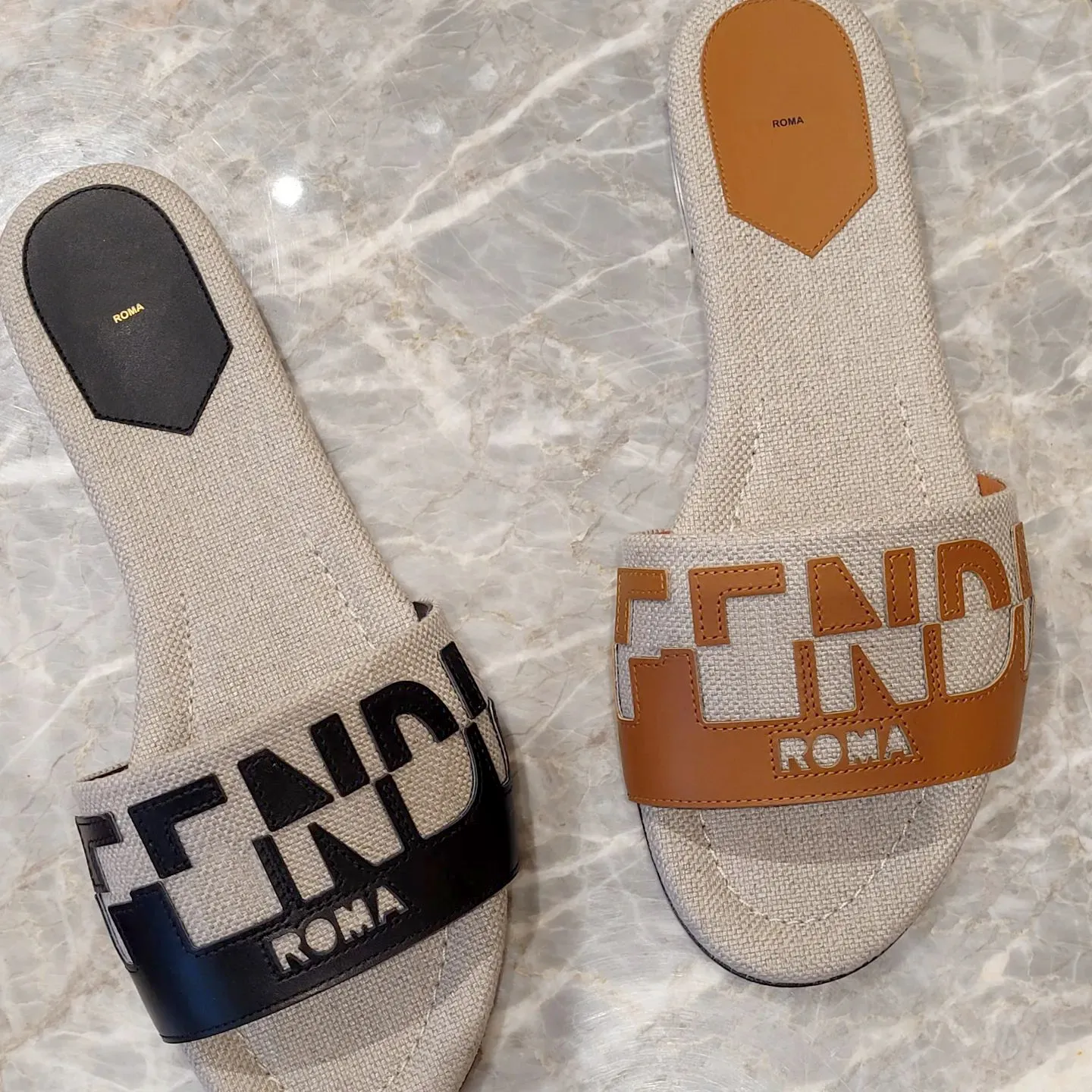 New Style Signature Flite Slippers For Women For Men And Women 2024 ...