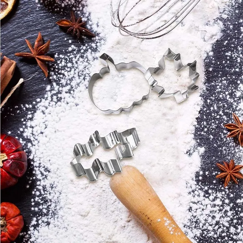 Thanksgiving Cookie Cutters - Fall Biscuit Molds Set: Pumpkin, Maple ...
