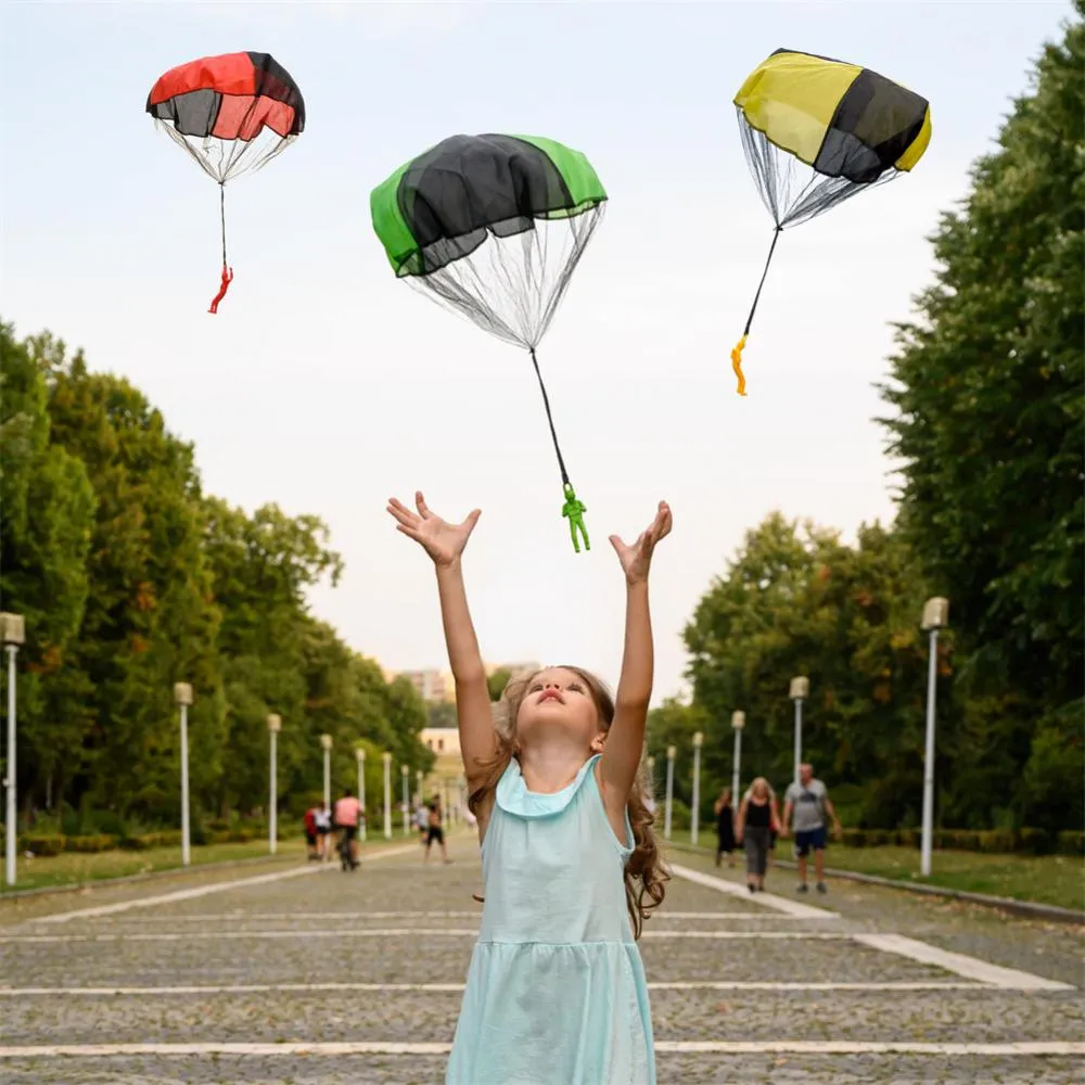 DHgate.com:Hand Throw Parachute Toy with Mini Soldier for Outdoor Play ...