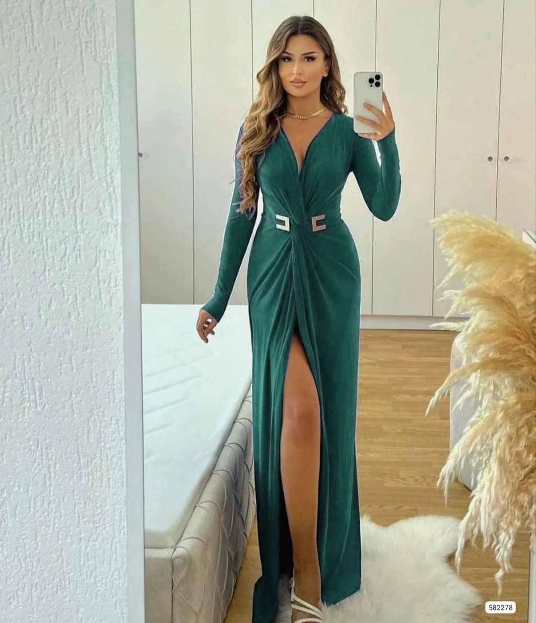 DHgate.com:Elegant Black Mermaid Long Sleeve Prom Dress with Deep V ...