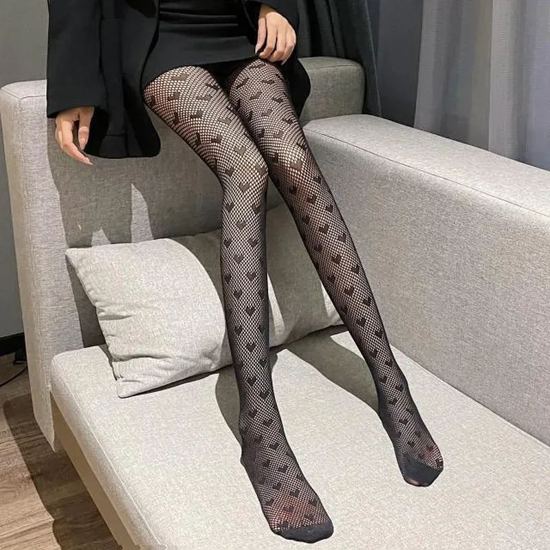 DHgate.com:2024Ultra-Soft Lace Fishnet Stockings - Heart-Shaped Thigh ...