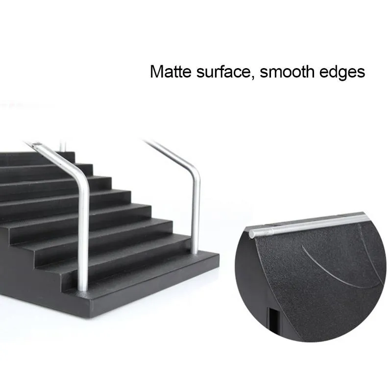 Mini Finger Toy Skateboard Skate Park Ramp Kit With 1 Finger Skateboard ...