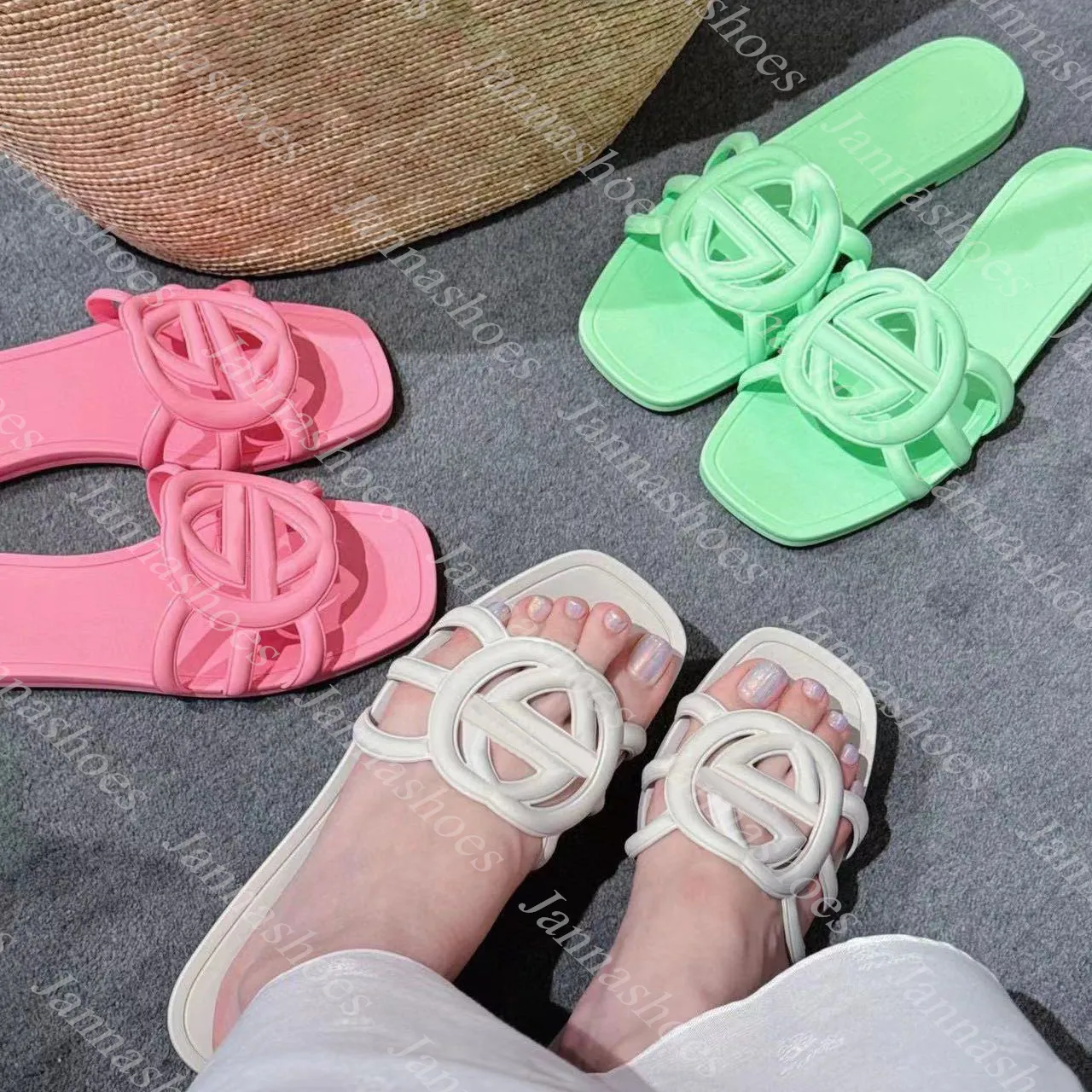 Slippers Designer Sandals Women Interlocking Slides Rubber Slippers ...