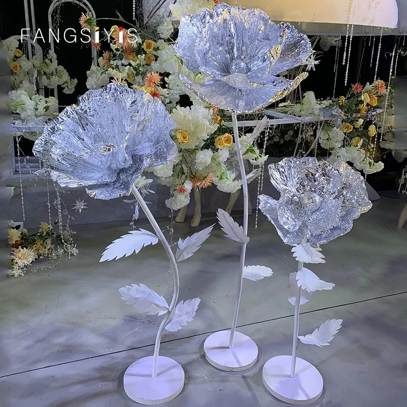 Silver Paper Flower Bar PVC Pipe With Iron Base For Wedding Stage And ...
