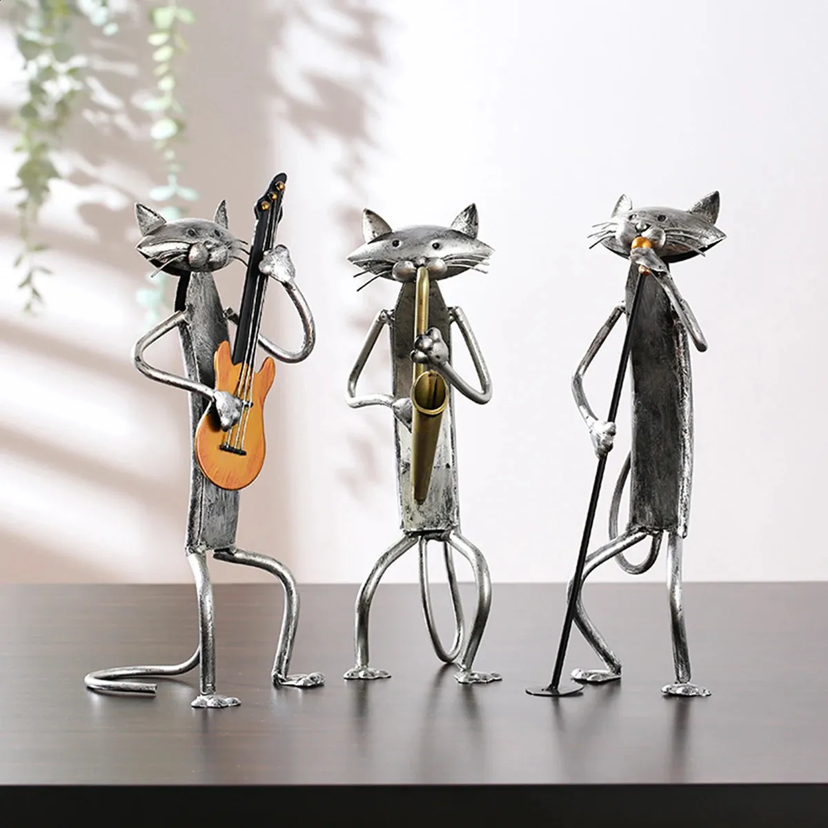 One Piece Iron Musical Instrument Cat Metal Sculpture Cartoon ...