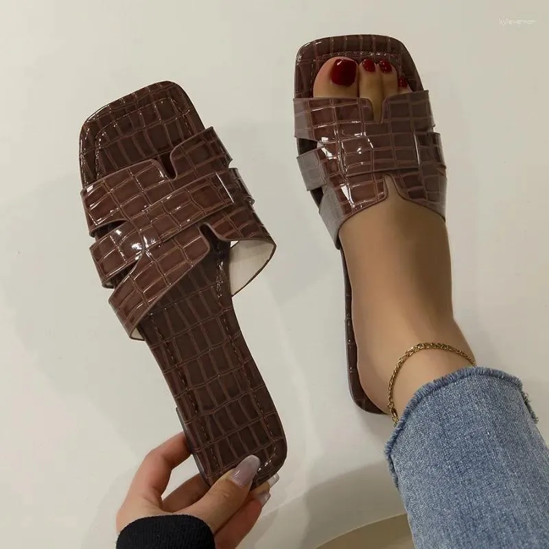 Slippers 2024 Tamanho Grande 43 Mulheres De Verão Femininas Casuais De