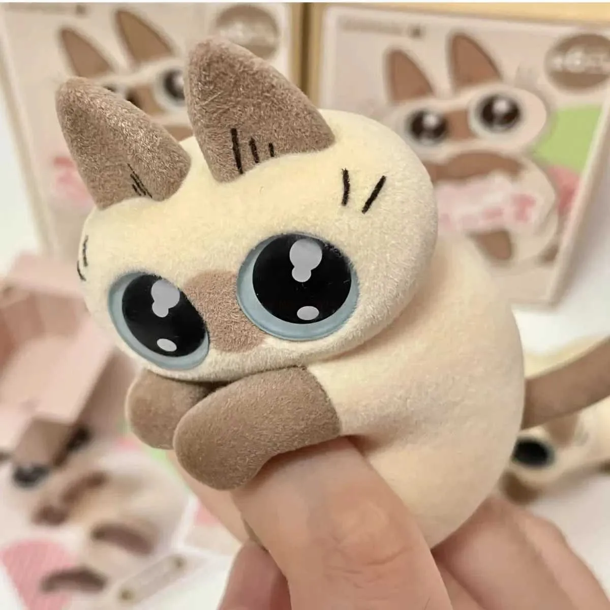 DHgate.com:Blind Box Figurines - Azuki Can Azukisans Daily Life Season ...