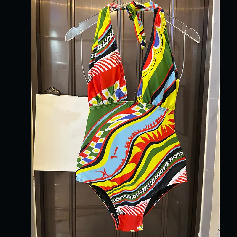 Designer Swimsuits: Elegant Women's One Piece Bathing Suit For Beach ...