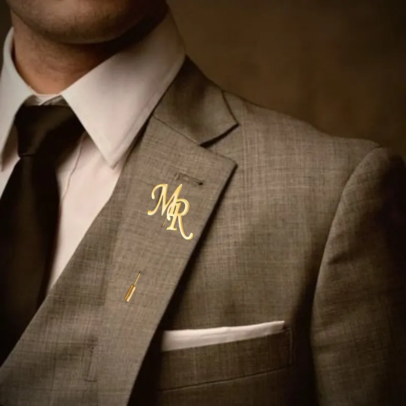DHgate.com:Custom Initial Lapel Pin in Gold - Personalized Letter ...