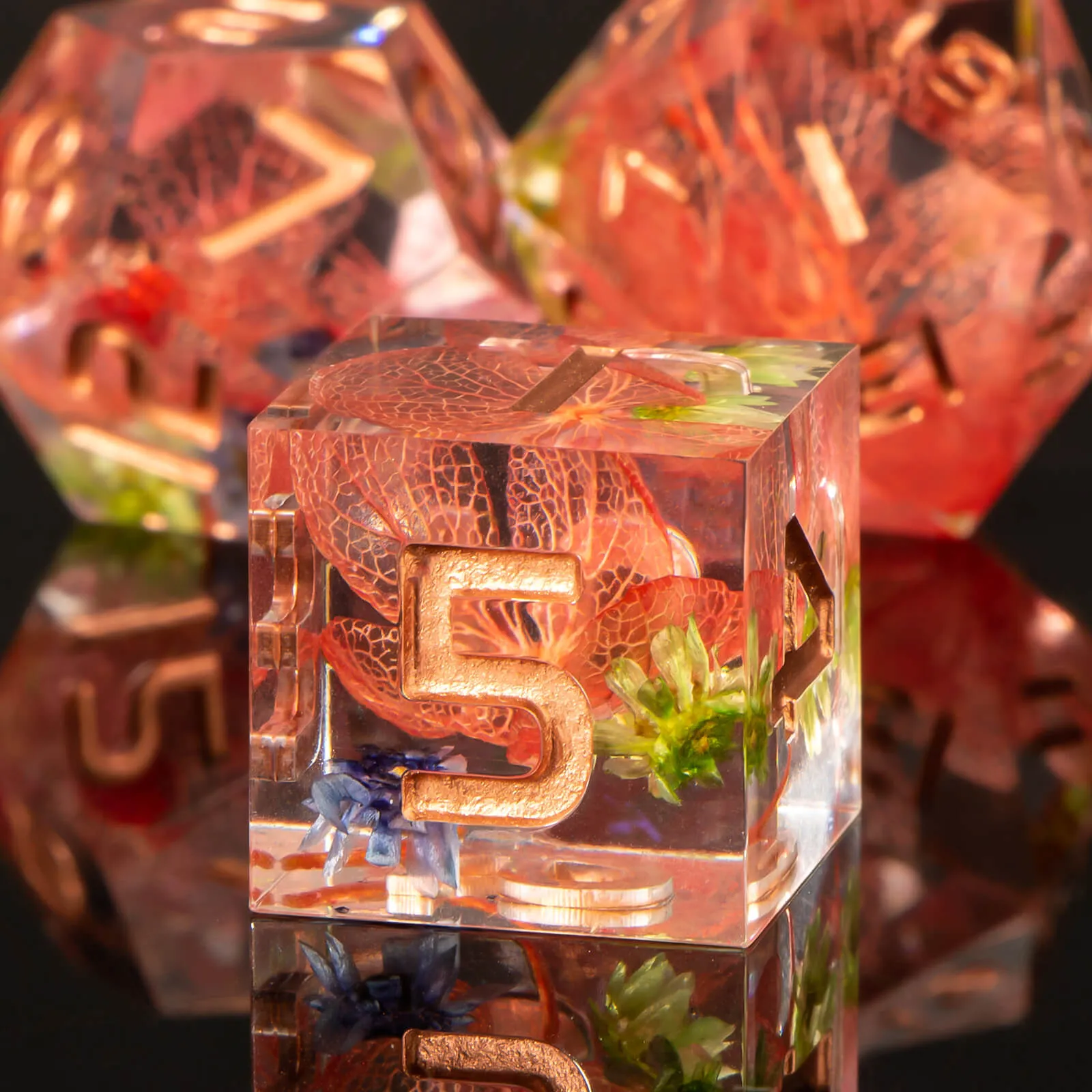 Premium Flower Resin DND Dice Set - Sharp Edge Polyhedral Dice for ...