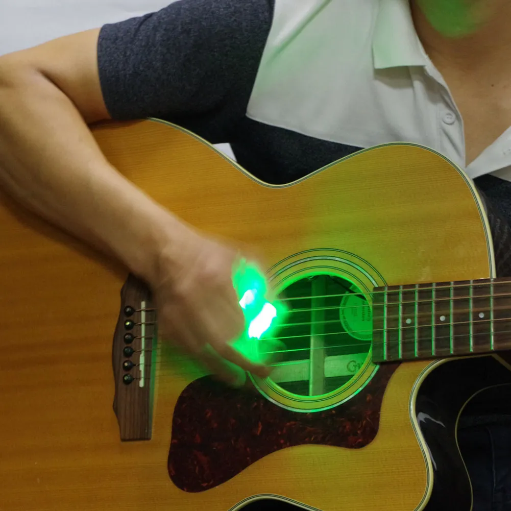 DHgate.com:2024LED Guitar Picks - Luminous Plectrum with High ...