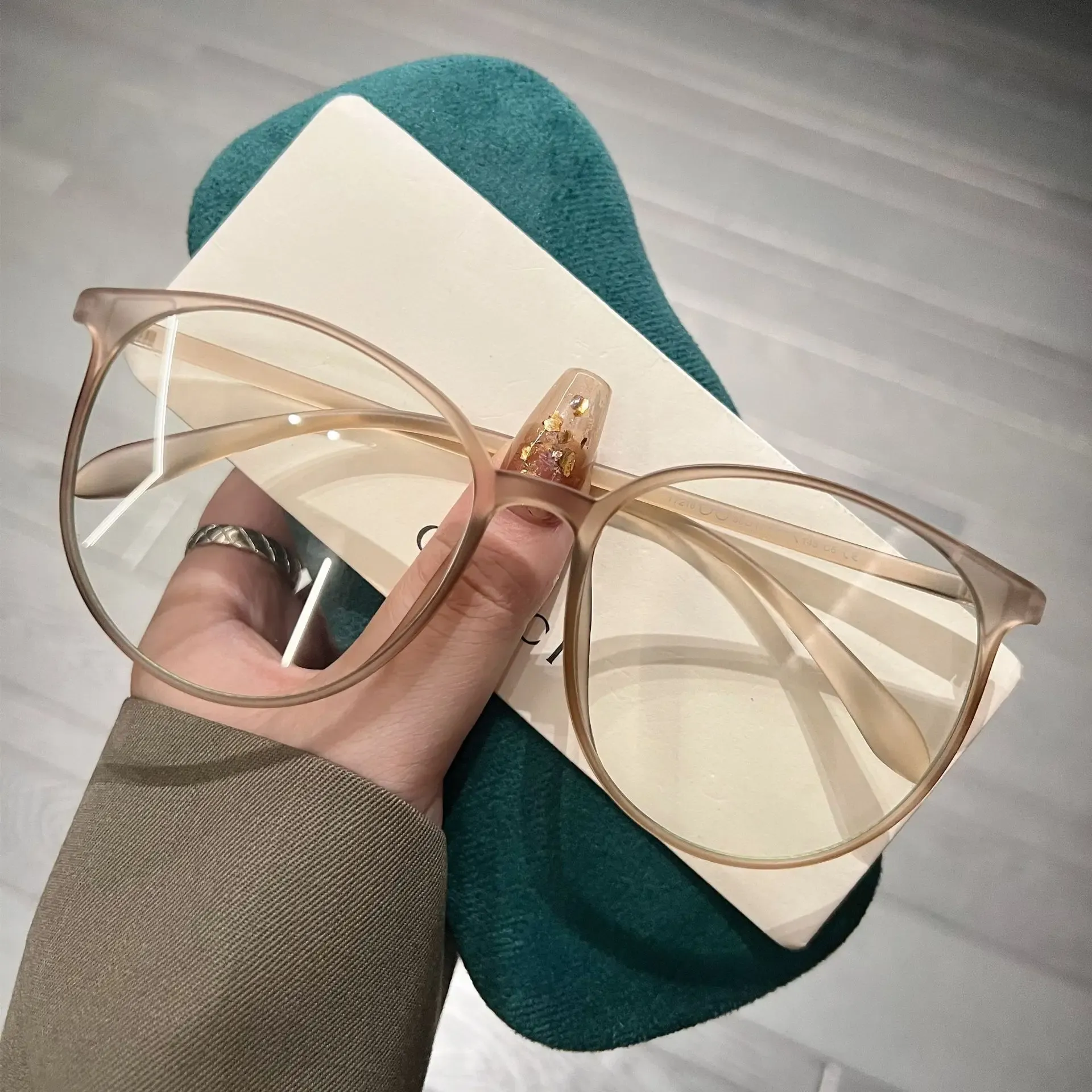 DHgate.com:2024Matte Black Oversized Round Blue Light Blocking Glasses ...