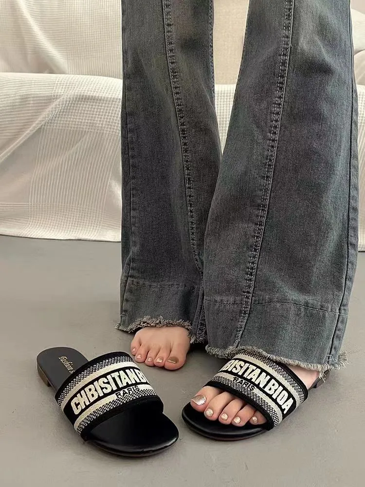 Luxury Designer Slippers For Women Summer Hot Fashion Sandals Dunns ...