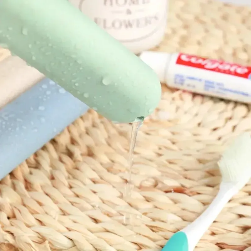 Travel Toothbrush Case: Portable Toothbrush & Toothpaste Storage Box ...