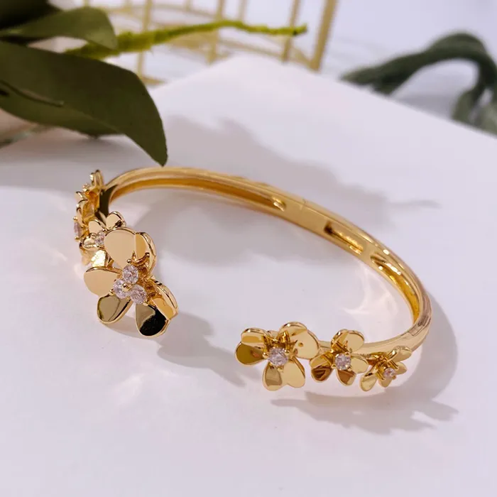 Four Leaf Clover Bracelet: Gold Plated Bangle With Natural Shell & Agate, Diamond Crystal Accent ...